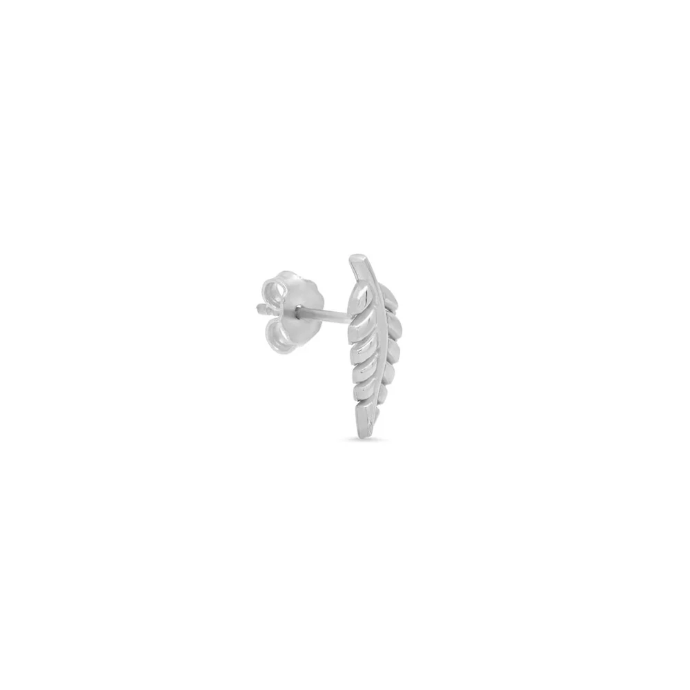LEAF STUD 18K WG SINGLE – TORSA